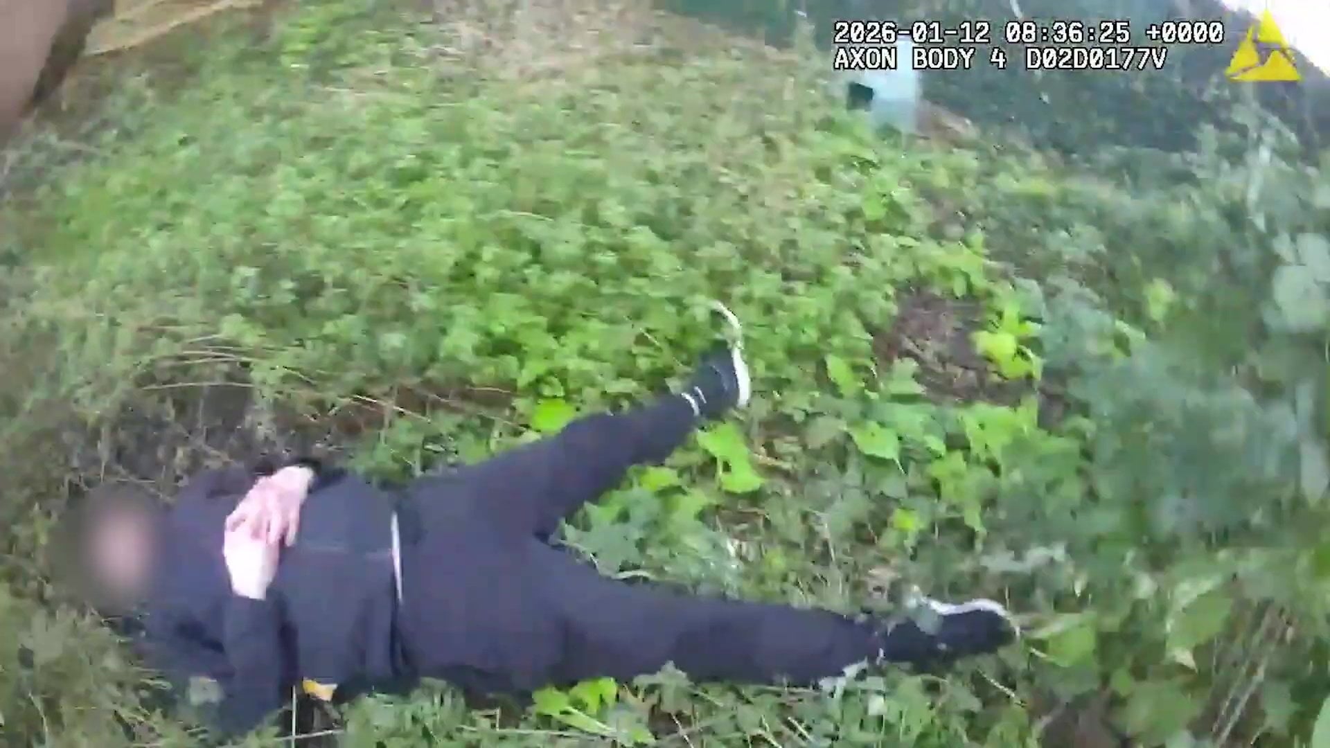 Exhausted cop tells suspect 'you can run!'