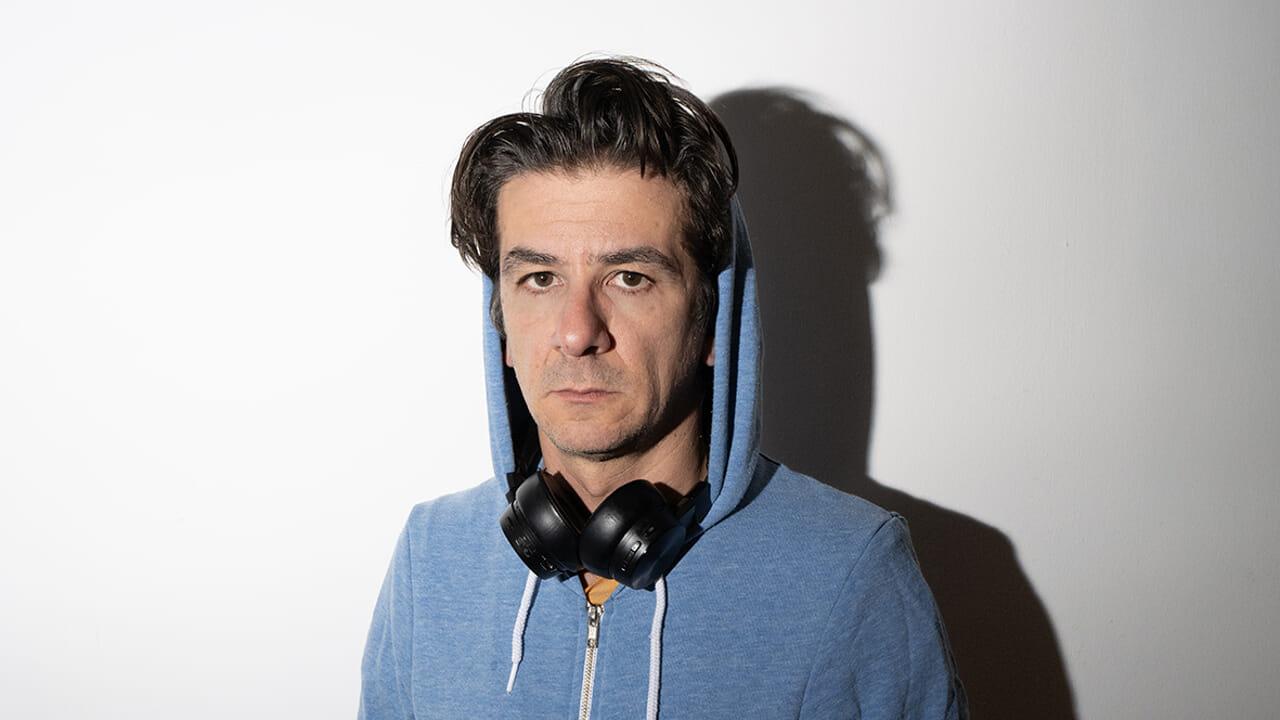 La serie Netflix a teatro, Mandelli in scena con «Baby Reindeer»