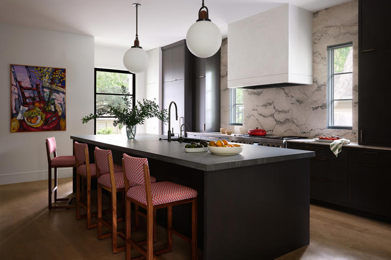 With its lilac bar and amethyst curtains, this whimsical Austin home ...