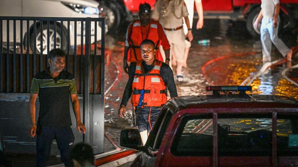 ‘Please save me’: Noida techie dials father after car falls in open ...