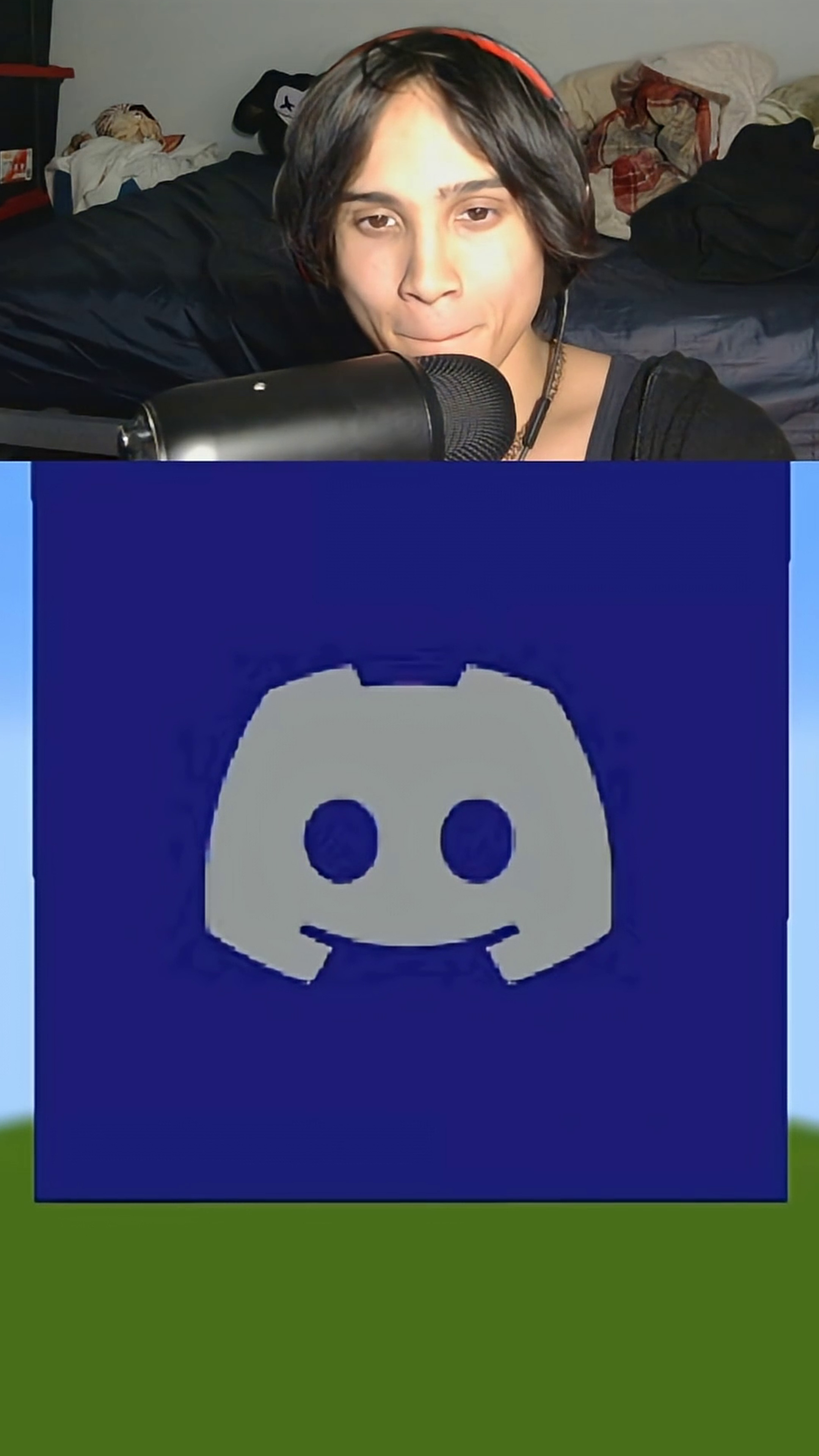 Pixel art social logos in Minecraft