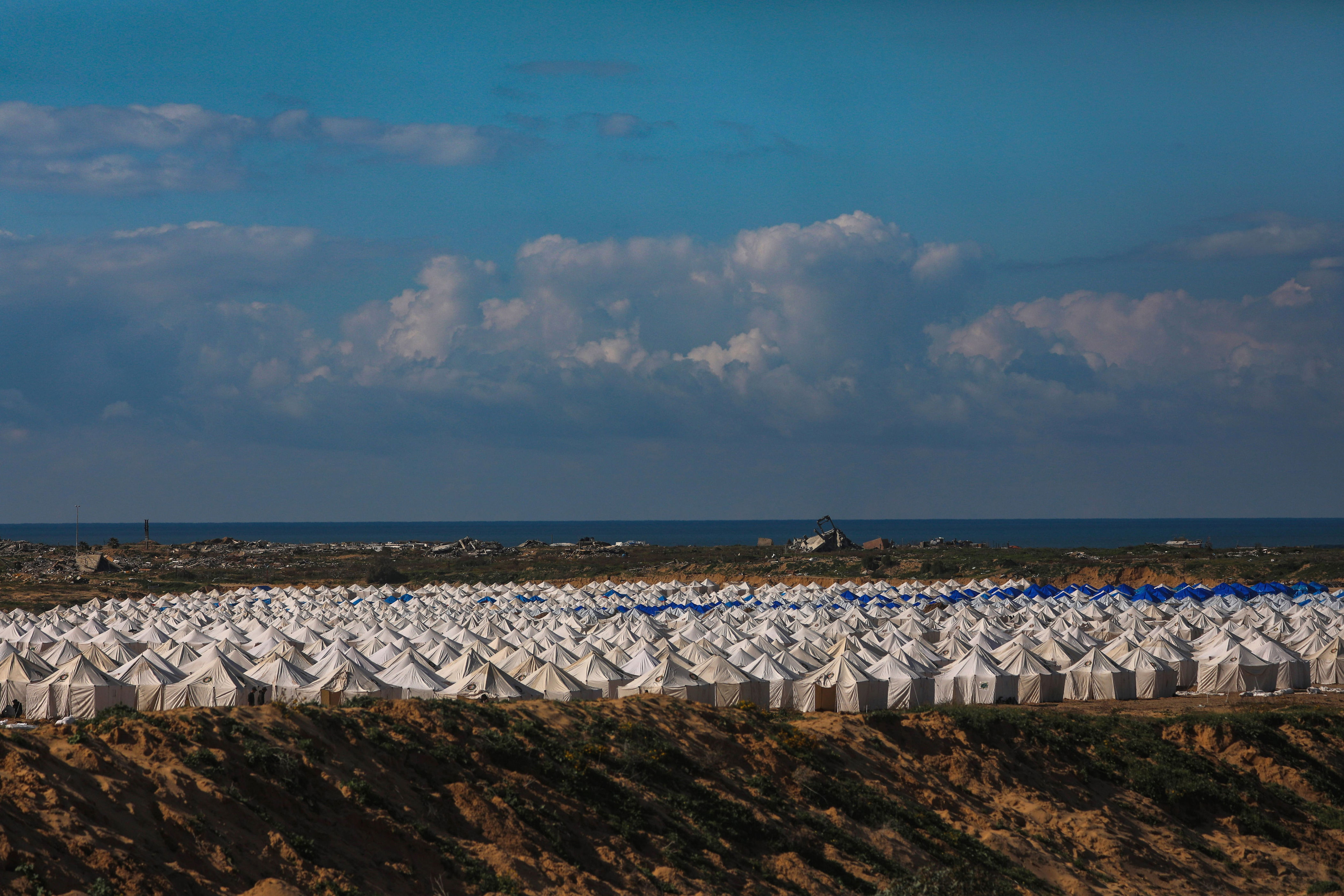 Best photos of January 18: Displacement camp in Gaza to Iran protests ...