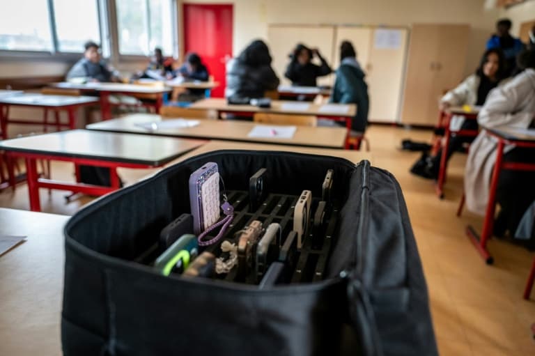 Au niveau de la discipline, ça n'a rien à voir : dans ce lycée ...