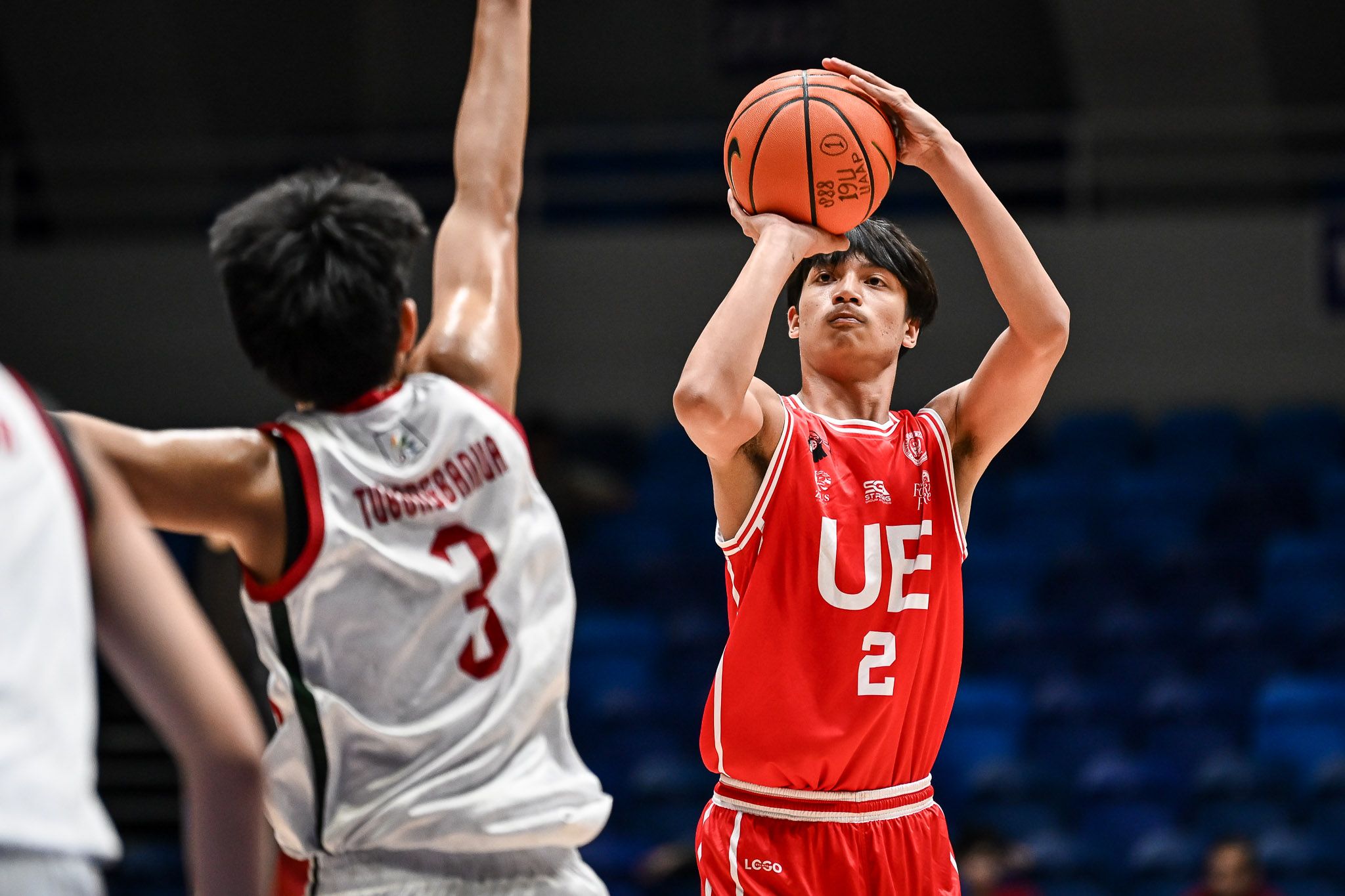 UAAP: Ateneo boys power past Zobel to seize solo lead