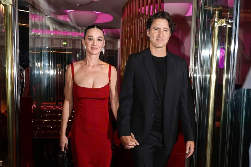 Katy Perry và Justin Trudeau bị nghi lợi dụng chuyện hẹn hò để kinh doanh