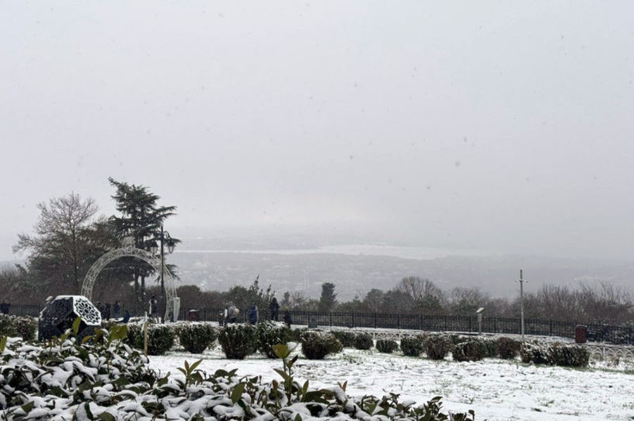 İstanbul beyaza büründü