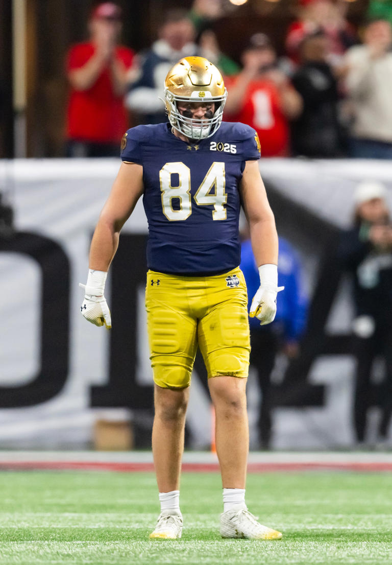 Miami TE from Shore eyes CFP title after brother’s Notre Dame run