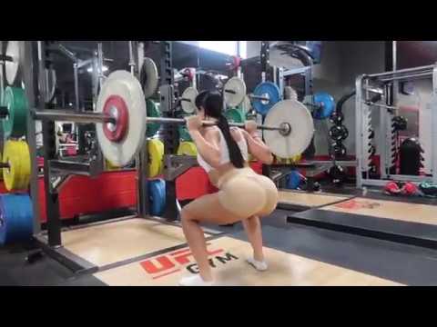 Influencer completes heavy leg day workout at training gym