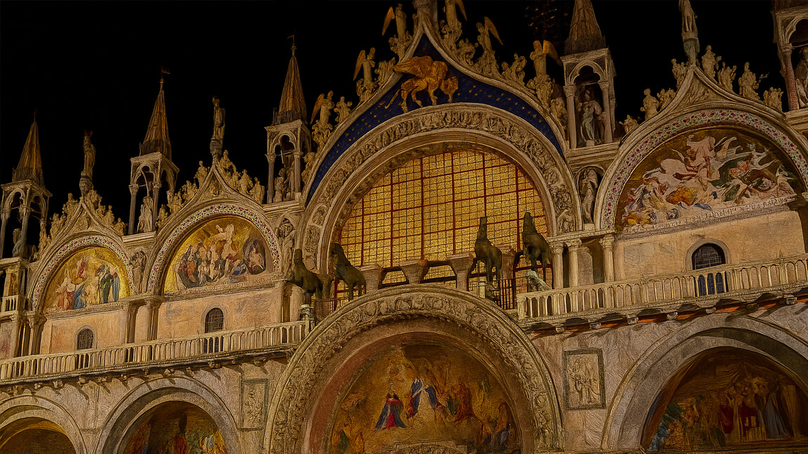 What does Venice look like after dark?