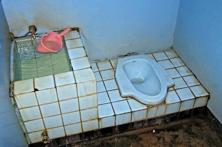 Bonnie Blue's 30-hour arrest hell – 'stupid' cops, 'disgusting' toilets ...