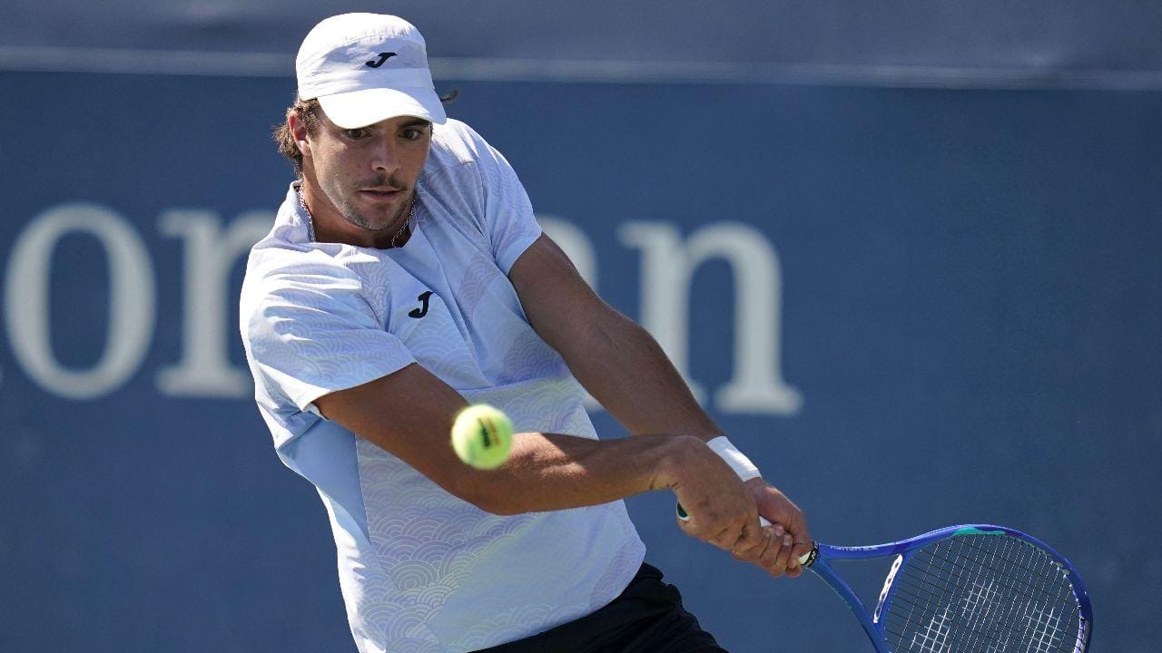 Ténis: Jaime Faria apurado para a segunda ronda do Open da Austrália