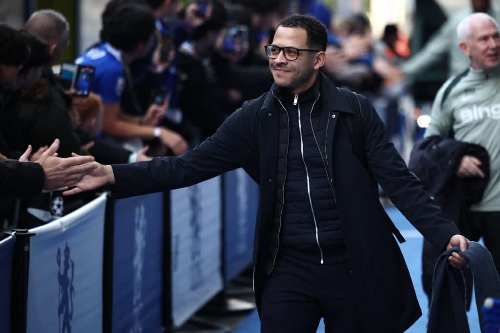 Liam Rosenior risks losing Chelsea fans’ goodwill after ill-judged comment