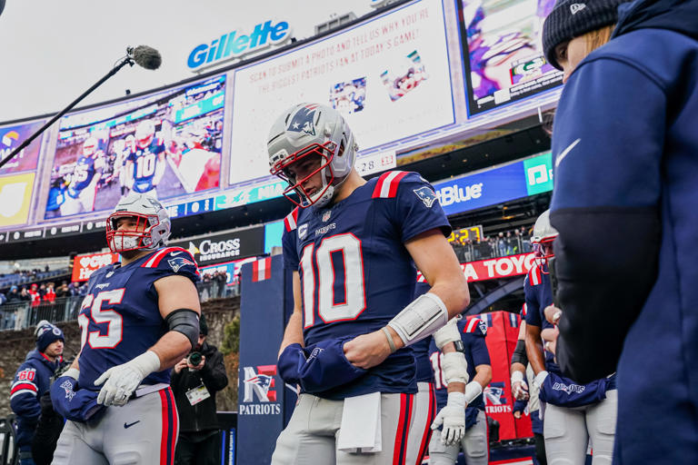 Messy Foxborough weather expected for Patriots vs. Texans playoff game