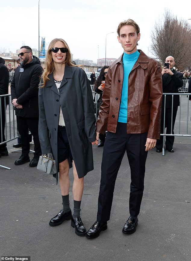 Actor siblings Maya and Levon Hawke are the spitting image of their ...