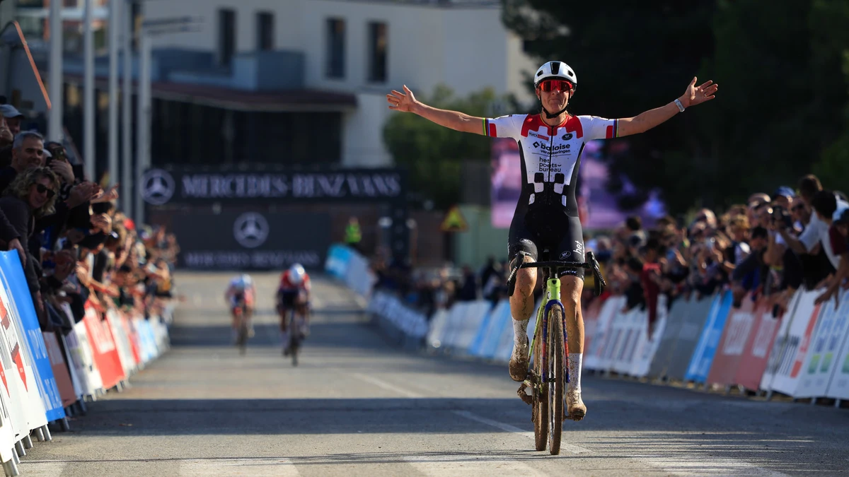 Lucinda Brand arrasa en Benidorm