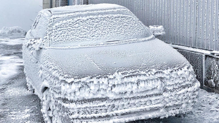 This brutal city destroys cars, freezes lungs and still packs 300,000 ...