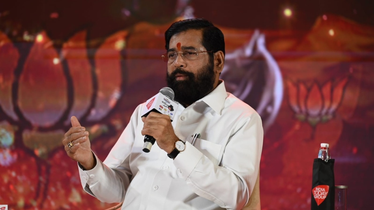 Make your ward best, focus on development: Eknath Shinde to winning ...