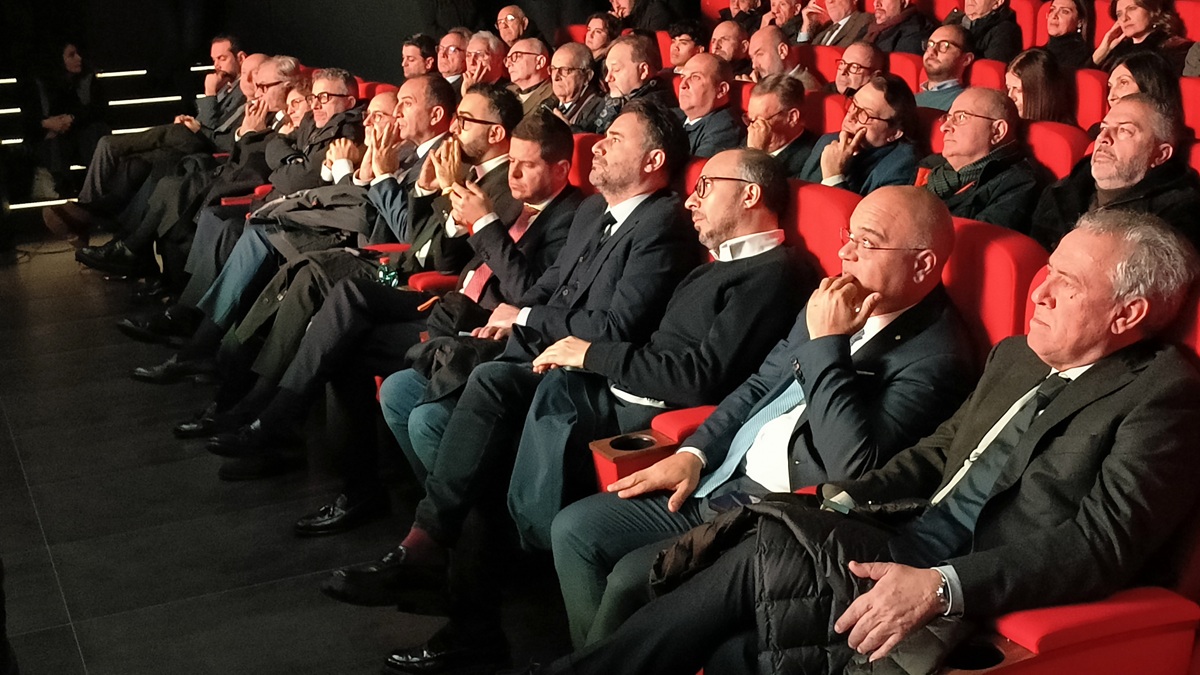 Video | Fermento in vista delle elezioni, Galvagno al QdS: "De Luca ...