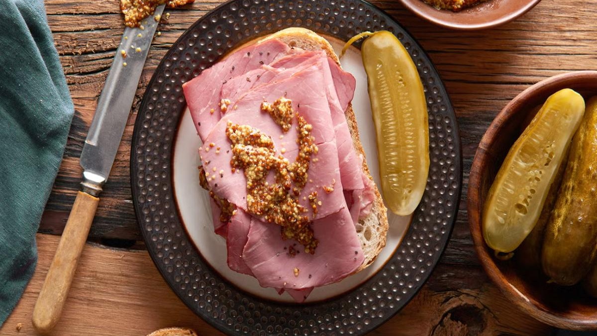 The sandwich meats that may be raising your blood pressure without you ...