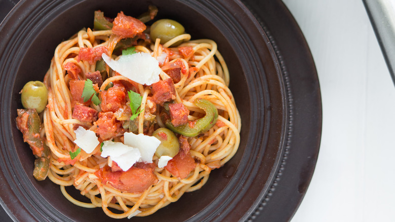 Dominican spaghetti vs Italian: What's the difference?