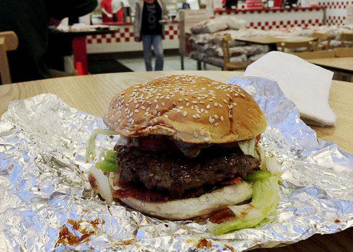 28 people roast fast food chains for being overrated