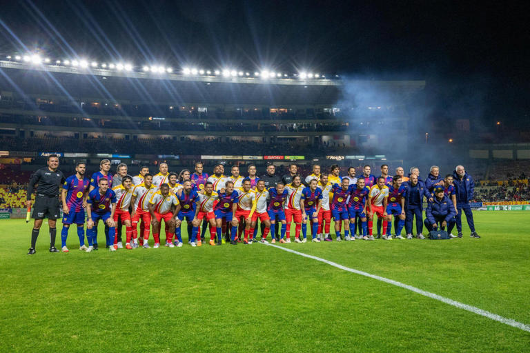 Así quedó el tobillo de Rafa Márquez tras un choque con Gabriel Achillier