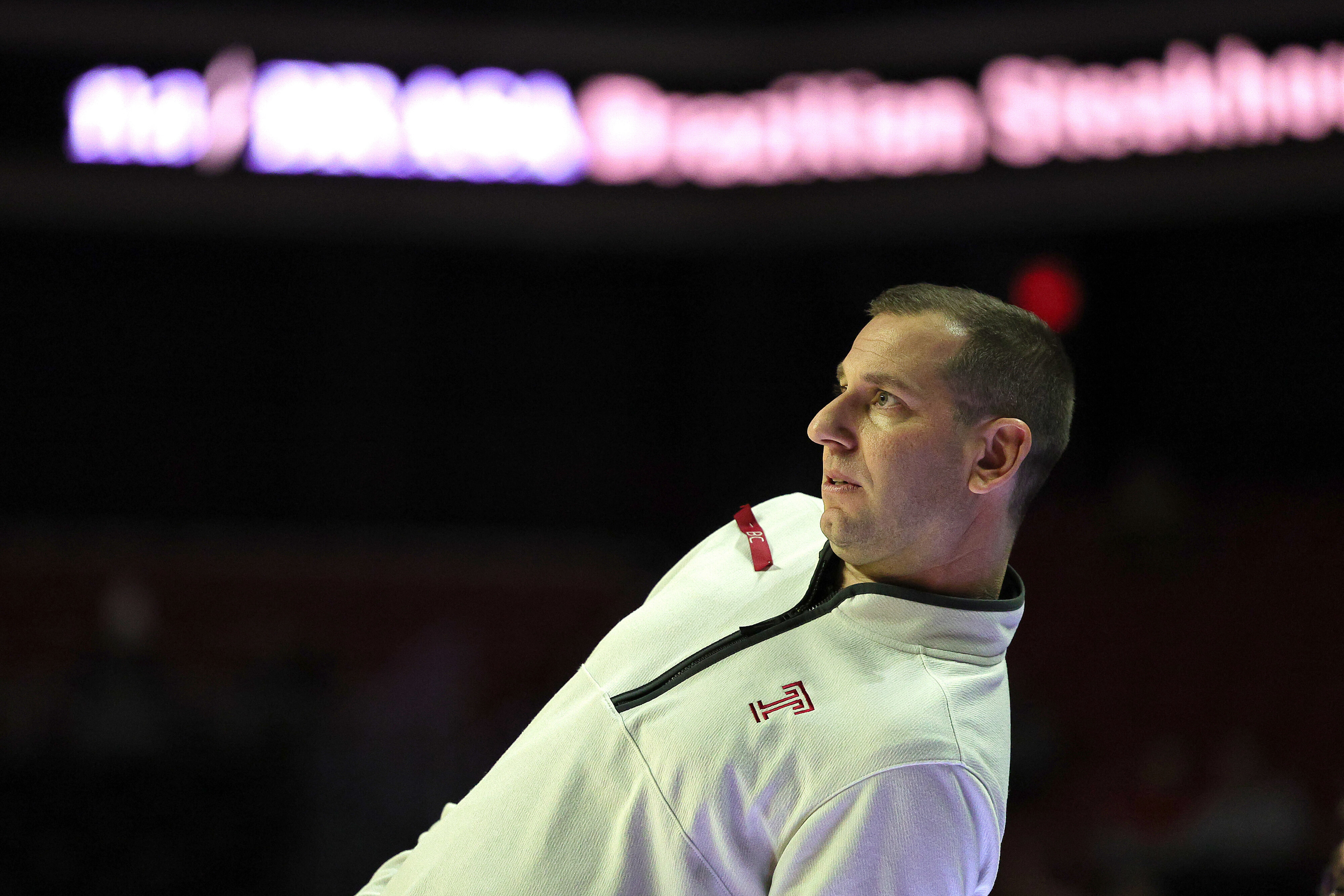 Florida Atlantic hands Temple men their second straight defeat