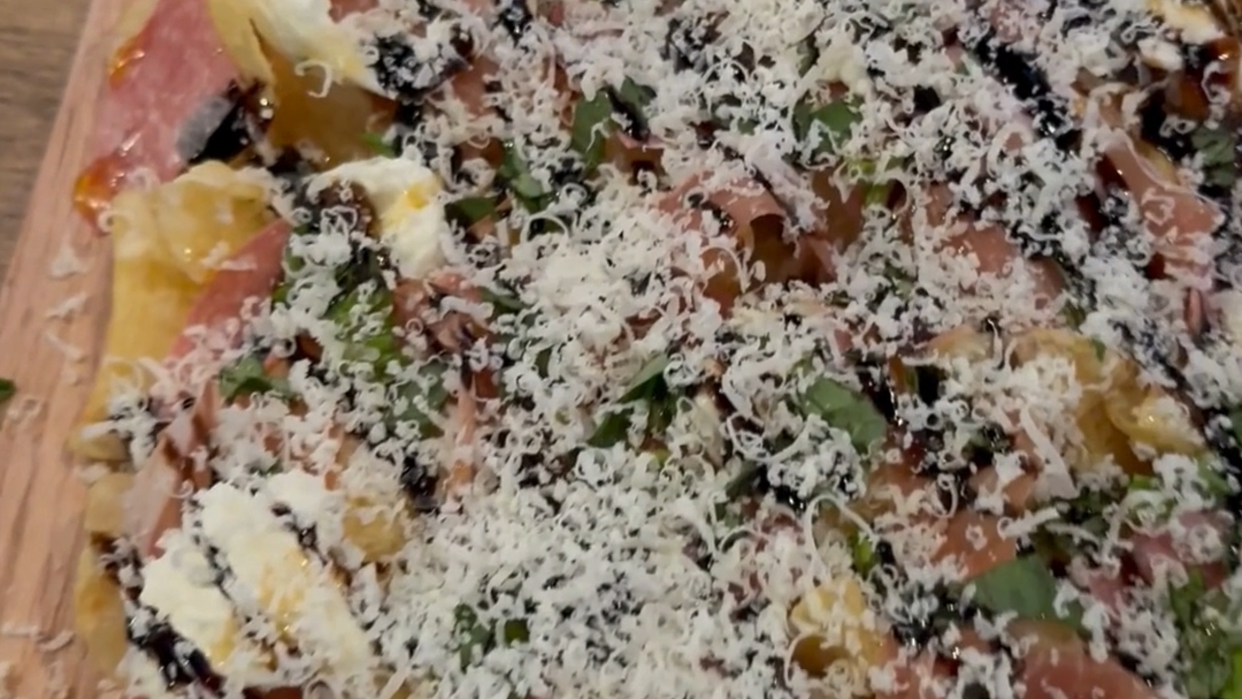 Strawberry Hill bar honors owners' dogs and favorite celebrities in ...