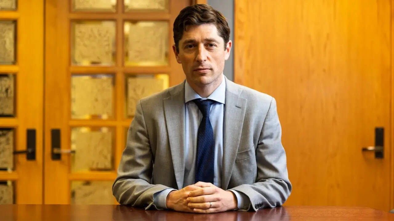 Minnesota National Guard deployment: Trump invoking Insurrection Act ...