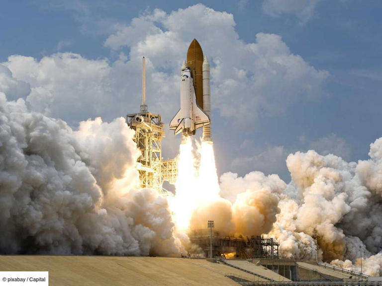 Voyage habité vers la Lune : la fusée de la mission Artémis 2 est ...