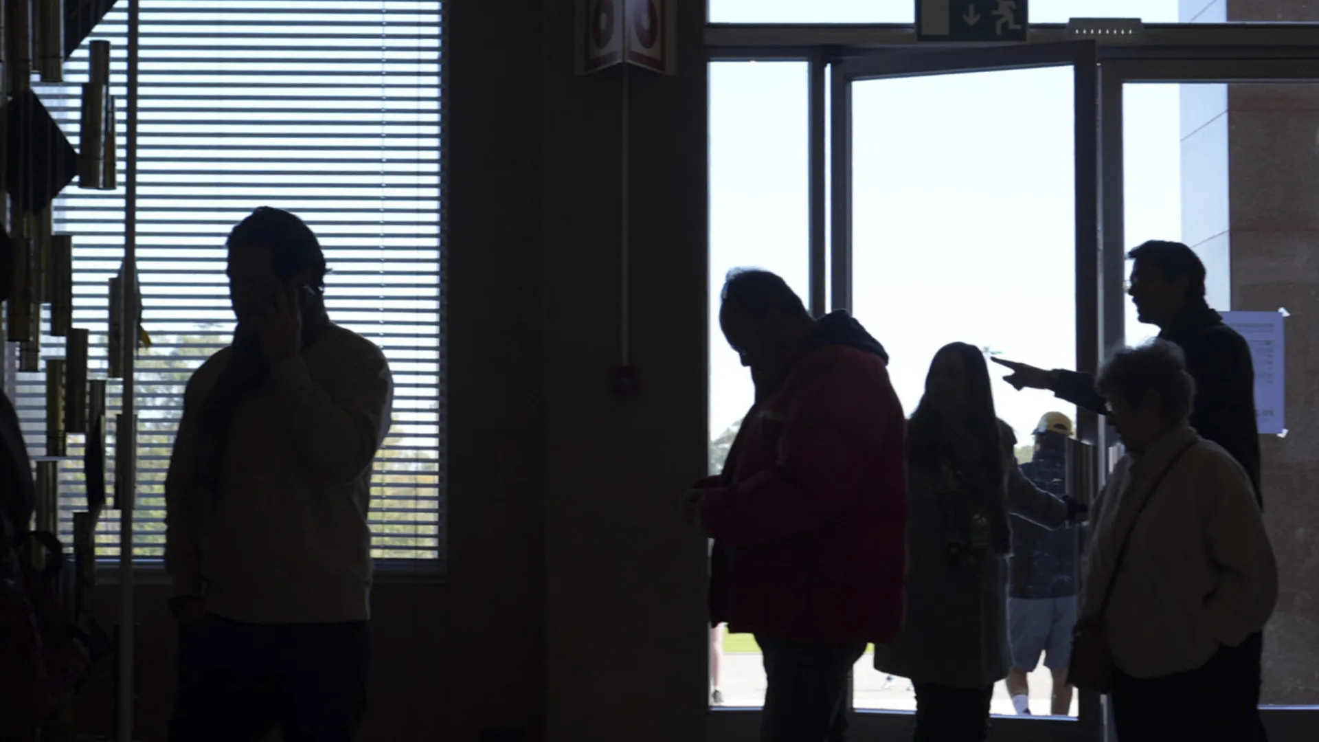 Ao minuto: Seguro lidera projeções. Ventura e Cotrim disputam 2.º lugar