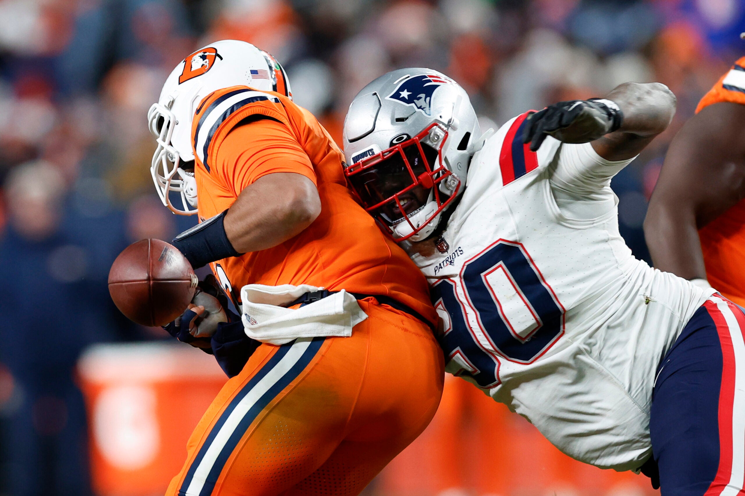 Patriots to play Broncos in AFC Championship game