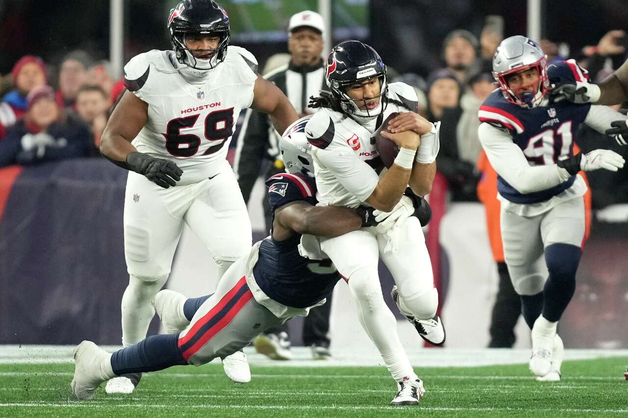 Houston Texans vs. New England Patriots live updates: Houston adds ...