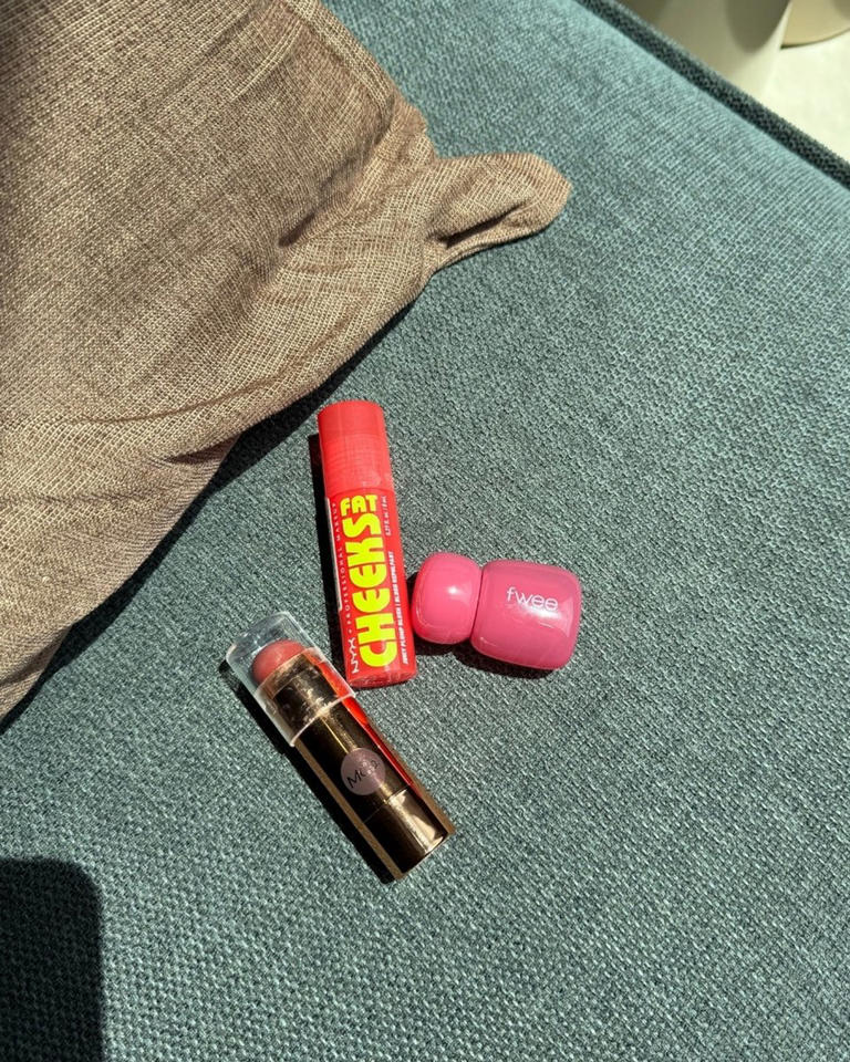 I'm a beauty editor and most days I only wear 4 simple makeup products