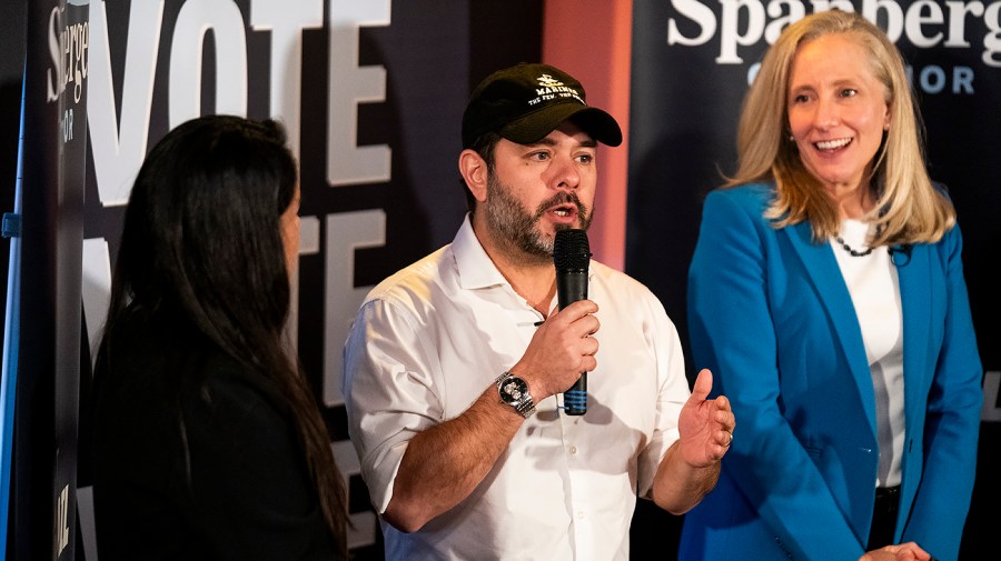 Gallego: 'ICE needs to be totally torn down'