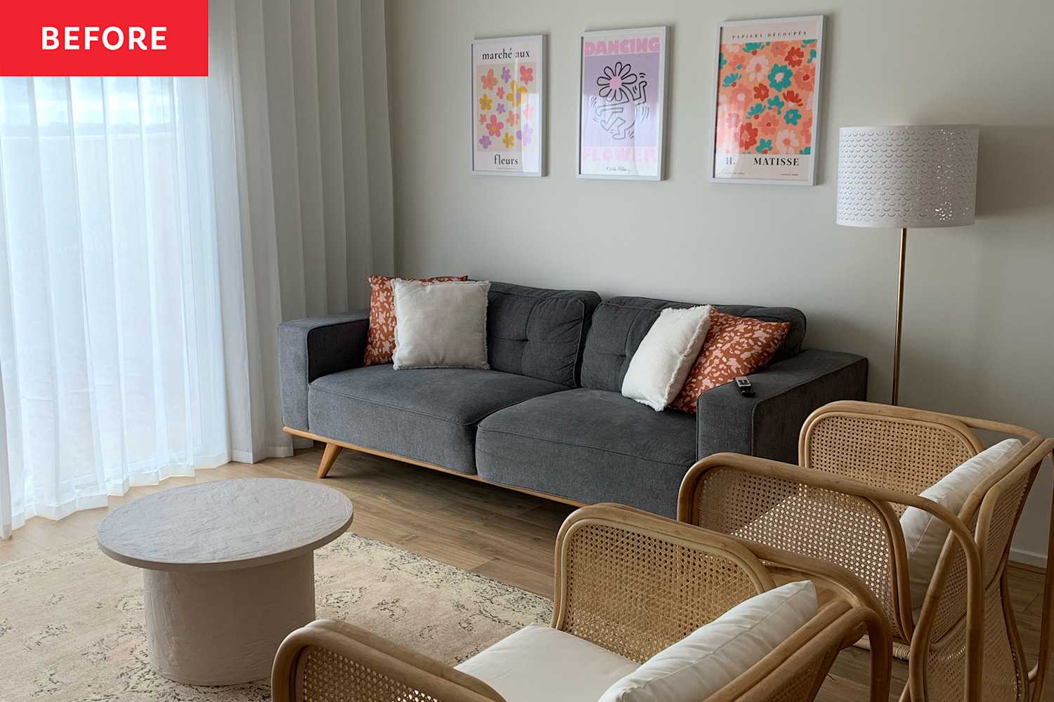 This 'blank' living room got a cozy, colorful makeover