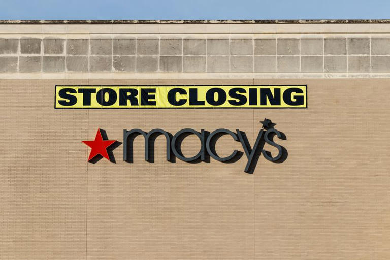 US saw 8,000 stores close in 2025 and bloodbath won't stop anytime soon
