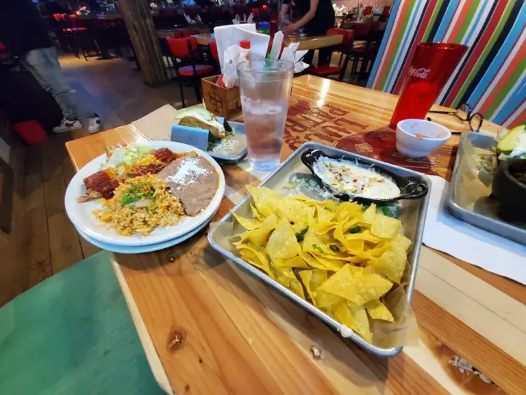 9 Arizona breakfast spots where the green chile makes everything better