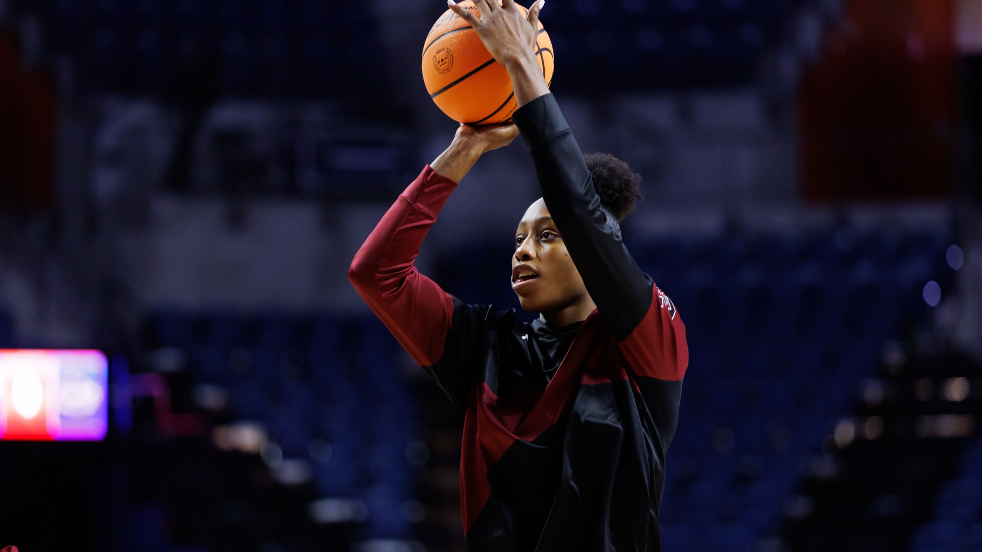 Joyce Edwards, No. 2 South Carolina cruise to 90-48 victory in road ...