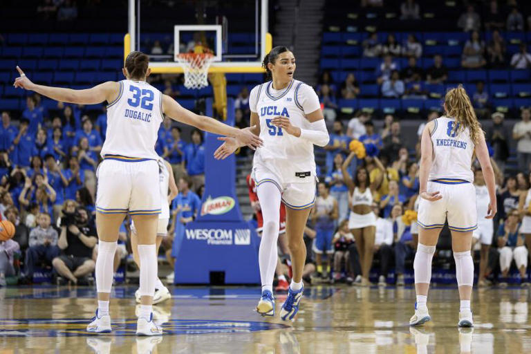 No. 3 UCLA women crush No. 12 Maryland for its 11th straight win