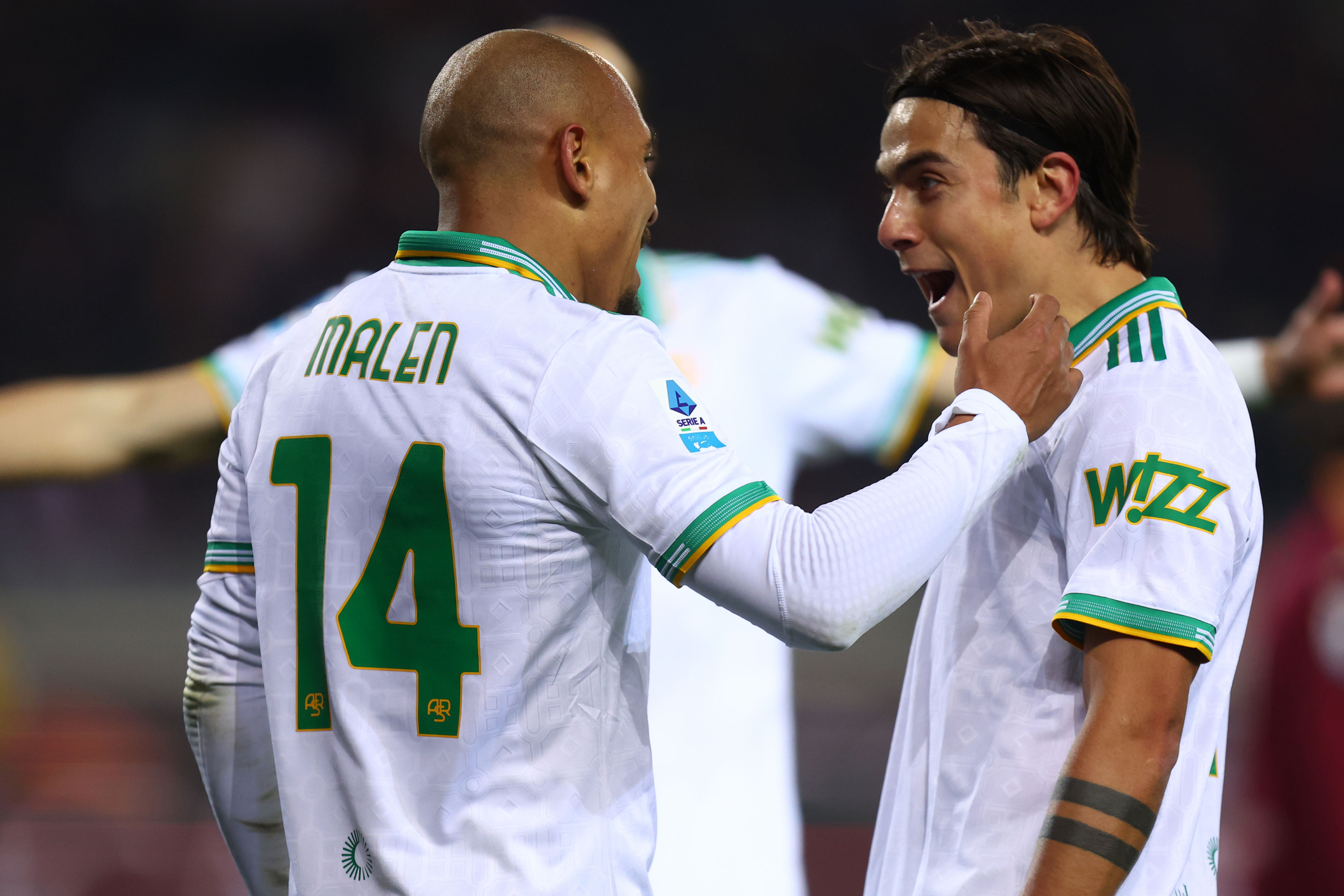 New face, familiar magic: Malen and Dybala shine in 2-0 win over Torino