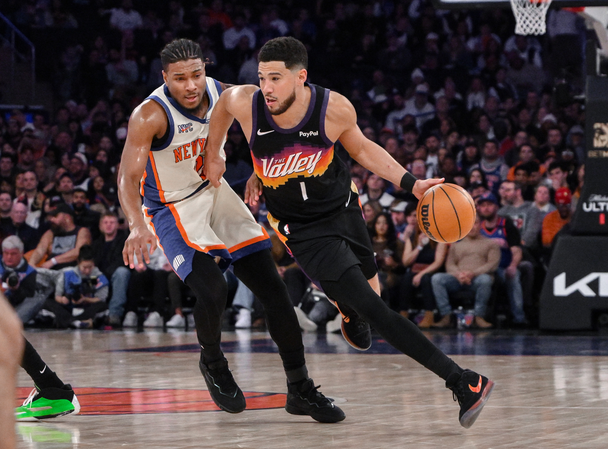 Devin Booker moves ahead of Suns legend in all-time scoring with big ...