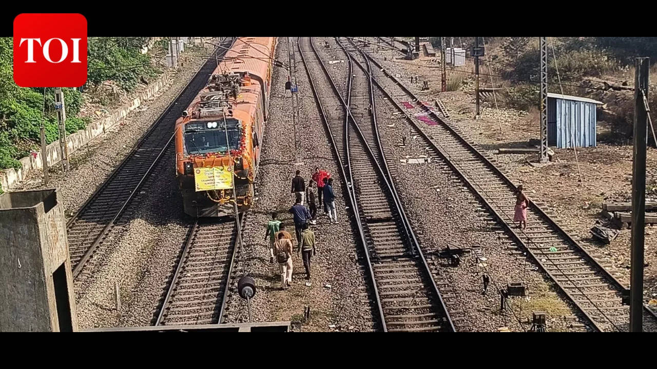 Drunk man on tracks: Loco pilot's alertness saves life near Bhubaneswar ...