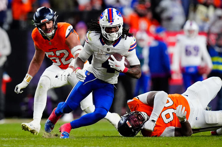 Bills RB James Cook honored at 2026 NFL Honors (video)