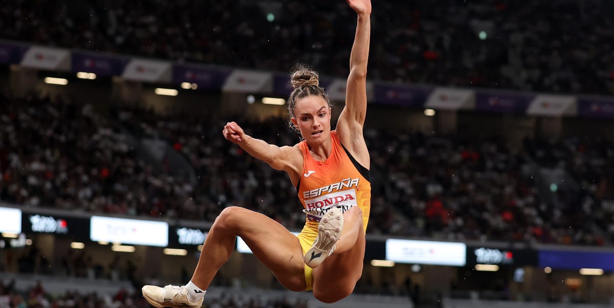 Irati Mitxelena vuela por encima de la mínima mundialista (no contará ...