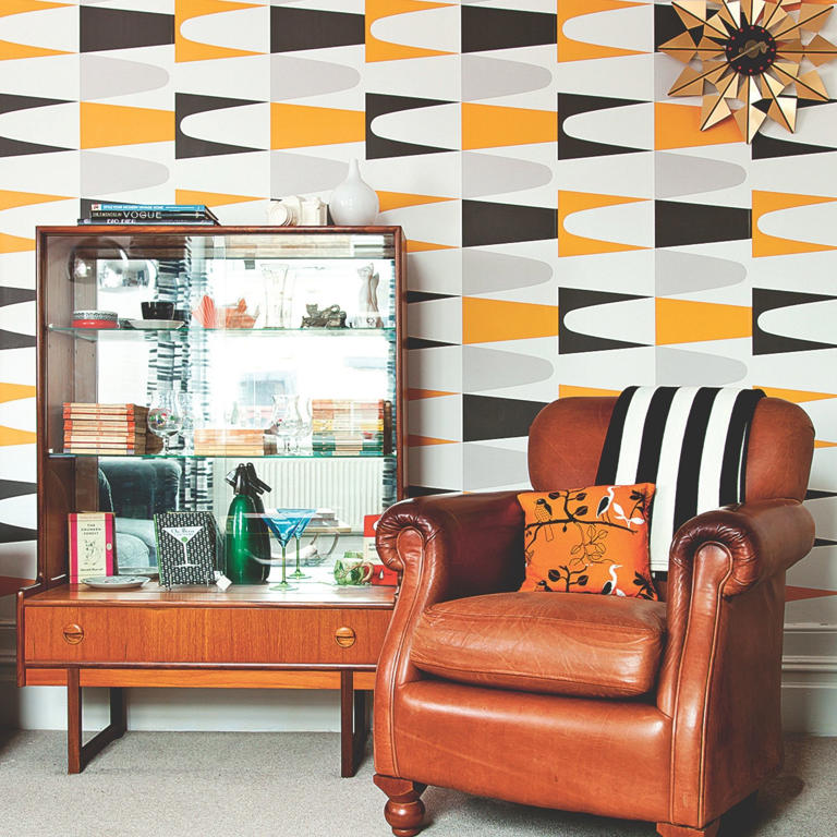 It’s official, retro wallpaper is cool again