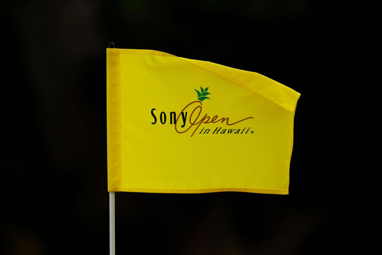 Sony Open in Hawaii live leaderboard updates with leaders on the course