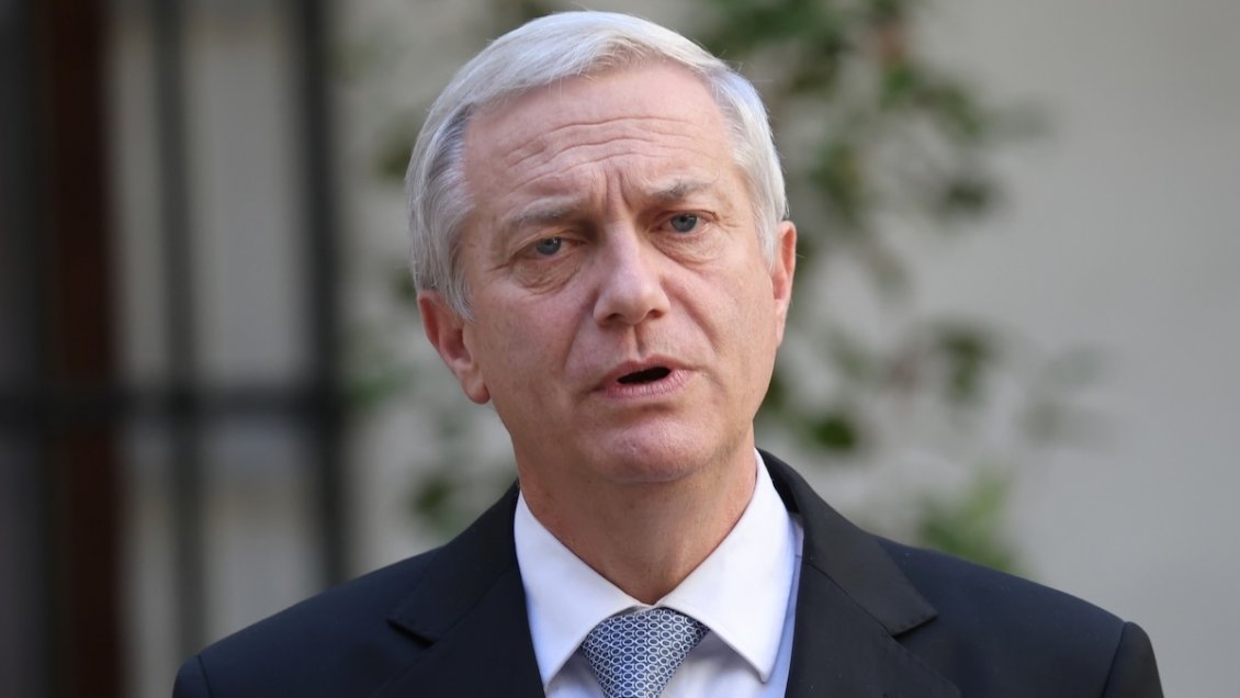 "No hay especio para la política": Kast llama a priorizar ayuda y control de incendios forestales