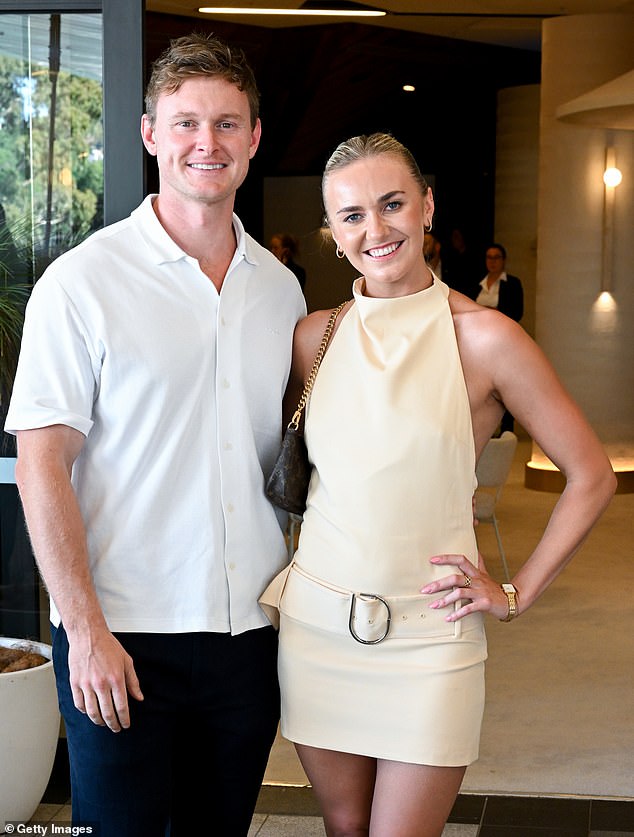 Ariarne Titmus enjoys date night with boyfriend at Australian Open ...