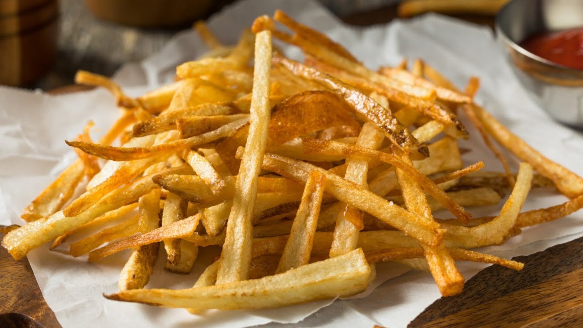 Fast food chains that give customers the most fries